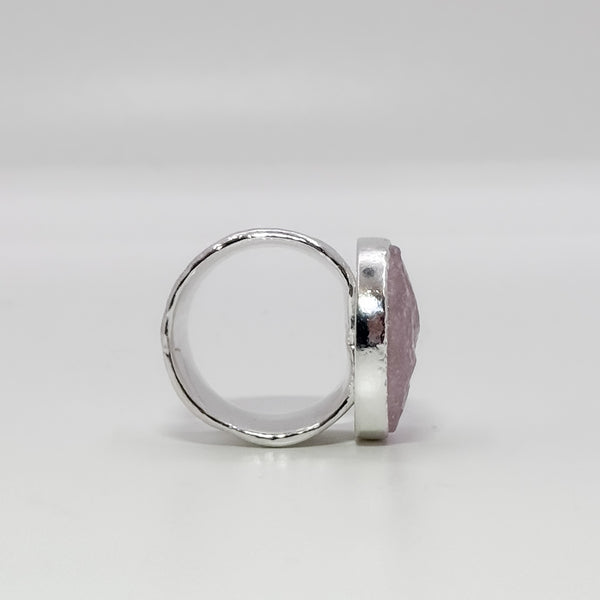 Natural surface rose quartz boiler chip deckled ring - Raiford Gallery Inc